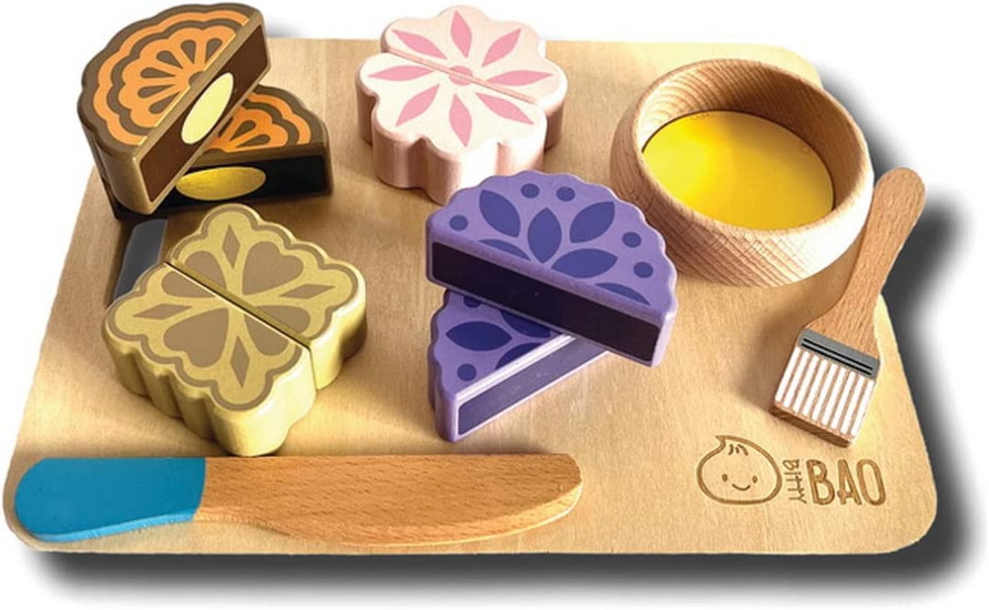 Bitty Bao Wooden Mooncake Toy Set | Archambault